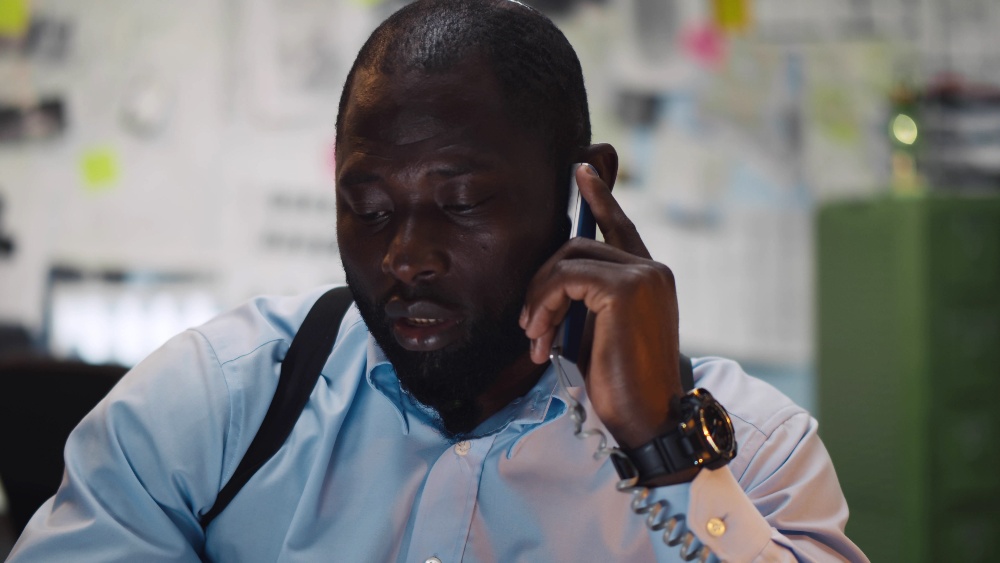 An FBI Hostage Negotiator Teaches You the “F” Word in Negotiations